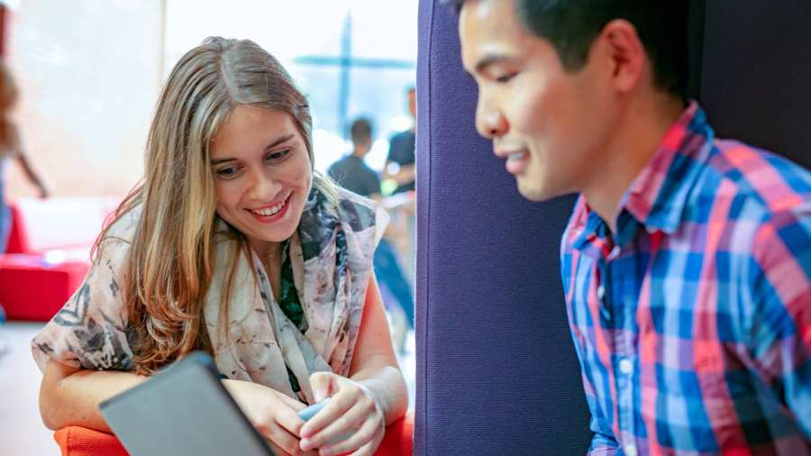 Wat ga je leren in de hbo-studie Bio-informatica. Check de tijdlijn!