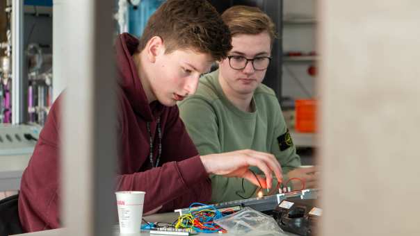 Embedded Systems Engineering hbo opleiding | Studeren aan de HAN