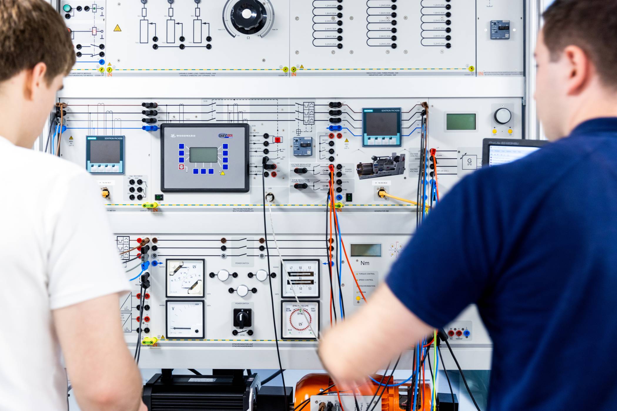 Dit is je studie | Electrical and Electronic Engineering (studietaal ...